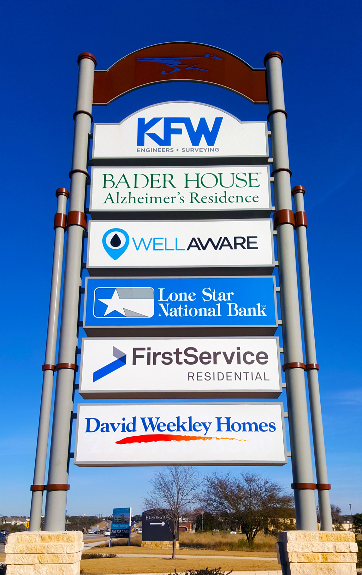 Executive Signs | Pylon