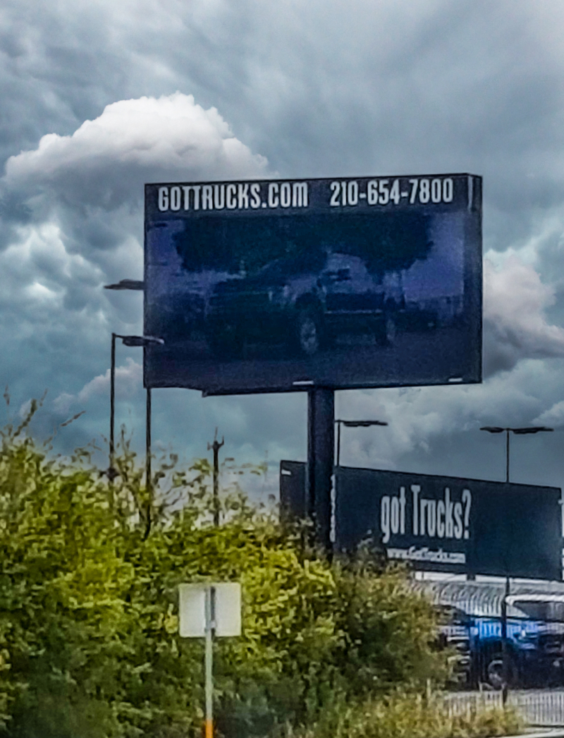 Executive Signs | Pylon